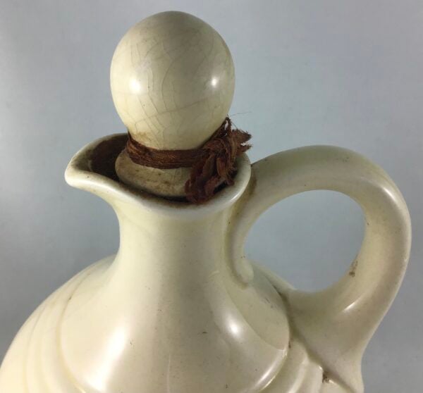ROYAL DOULTON QUEENSWARE DECANTER Mr PICKWICK - Islington Antiques and ...